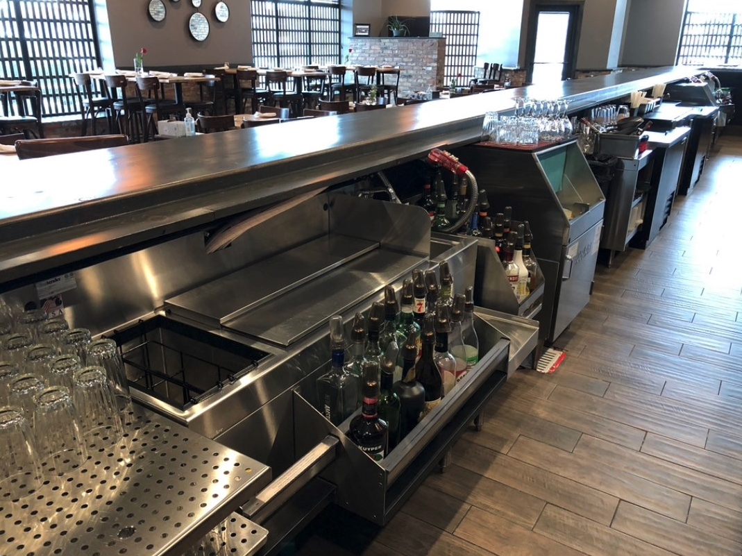 Fully-Equipped Restaurant & Bar DeKalb, IL - Cornerstone Building ...