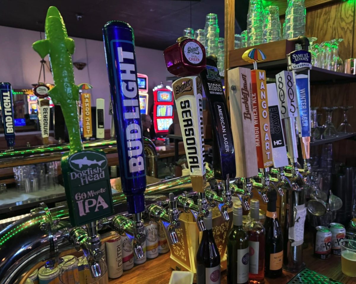 Popular Community Bar & Grill w/Gaming Peru, IL - Turnkey! - Eatz ...
